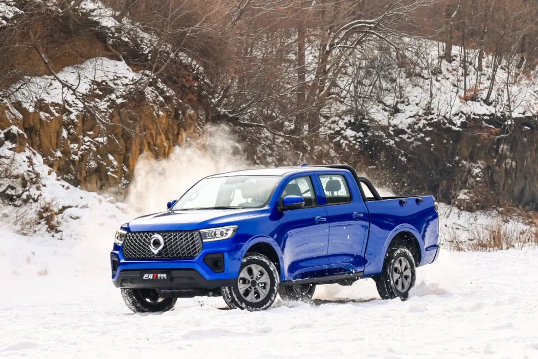 售价12.88万元起 2.4T长城炮高寒版正式上市_中国商用汽车网